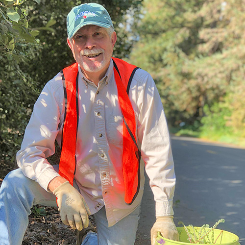 2022 Volunteer Recruitment | UC Davis Arboretum and Public Garden